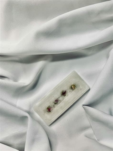 Безкоштовне стокове фото без жорстокості білі квіти букет вертикальні постріл виріб