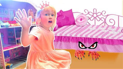 Монстр под кроватью Youtube