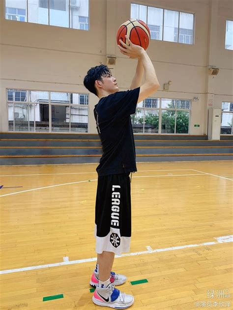 Ghim của Minh Ngọc Nguyễn Thị trên Lý Hân Trạch Hàu