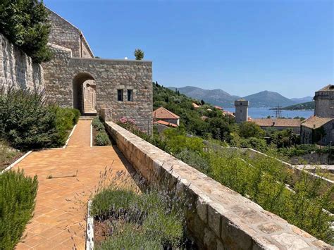 Dubrovnik Aristocratic Renaissance Villa With Pool