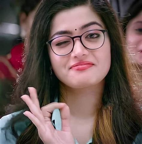 မြန်မာသံစဥ် သီချင်းများတင်ကြမယ်