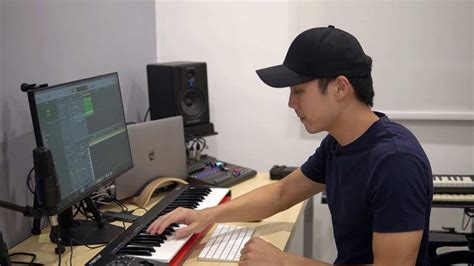 Nektar Se49 Midi Controller Review Why Beginners Should Buy This