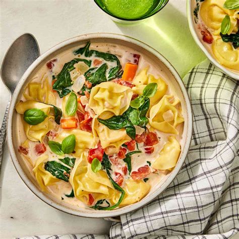 Creamy Tortellini Vegetable Soup