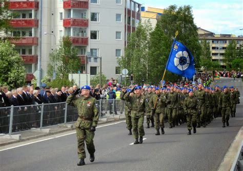 ΔΕΝ ΘΑ ΠΙΣΤΕΥΕΤΕ ΣΤΑ ΜΑΤΙΑ ΣΑΣ ΑΥΤΗ ΕΙΝΑΙ Η ΕΠΙΣΗΜΗ ΣΗΜΑΙΑ ΤΗΣ ΦΙΝΛΑΝΔΙΚΗΣ ΠΟΛΕΜΙΚΗΣ