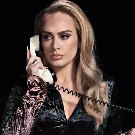 Pin De Lady Pinsalot Em 4 Adele Mulheres Lindas Mulheres Ensaio