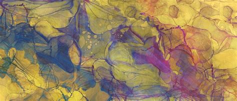 알코올 잉크 아트 대리석 패턴과 레이어 노란색 배경이 있는 가로 추상 템플릿입니다 신비한 황금색 액체 파도 및 연기 질감 파란색과 보라색 0명에 대한 스톡 벡터 아트 및