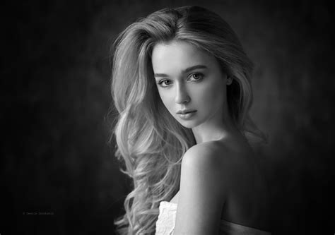 Women Face Anna Tsaralunga Dennis Drozhzhin Monochrome Portrait