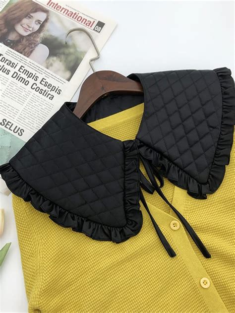 Ruffle Hem Dickey Collar Fashion Illustration Sketches Dresses Collar Outfits Collar Designs