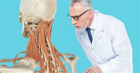 როგორ მოვიშოროთ კისრის ტკივილი ვარჯიშით და სახლის პროცედურებით