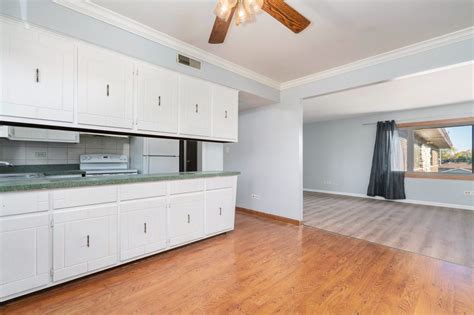 6810 W Lode Dr Unit 3B Worth IL 60482 MLS 11662785 Redfin