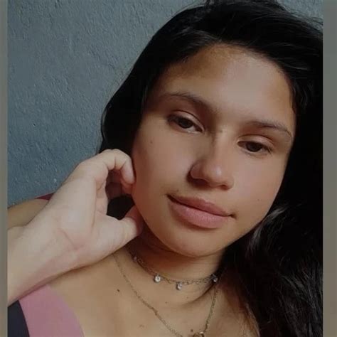 Beca Rebeca Silva On Threads