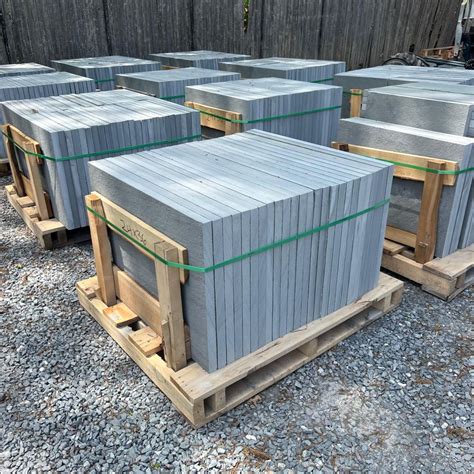 Bluestone Pavers Natural Cleft And Thermal Flagstone Patterns Bluestone Pavers Natural Cleft And Thermal Flagstone Patterns