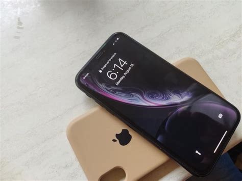 iPhone XR 64 GB