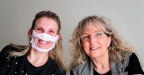 Por Ley Los Tapabocas Inclusivos Serán Obligatorios Para Funcionarios Públicos En Colombia