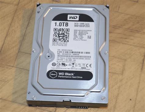 linux 4 2 ubuntu 15 10 hdd tests xfs leads over ext4 btrfs phoronix