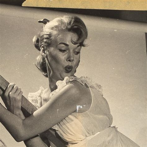 Gil Elvgren 2025 Calendar Calculator App Jere Jacenta