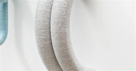 실로 감싼 파이프가 전하는 한 줌의 온기