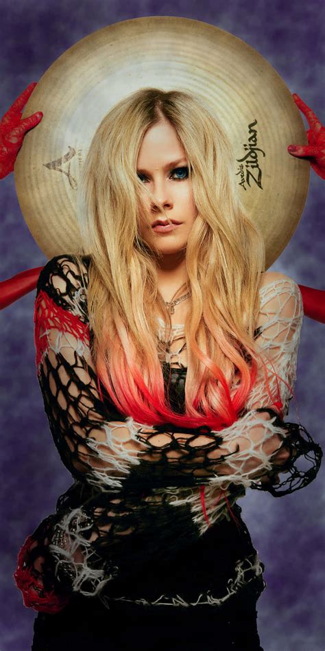 100 Avril Lavigne Backgrounds Wallpapers Com