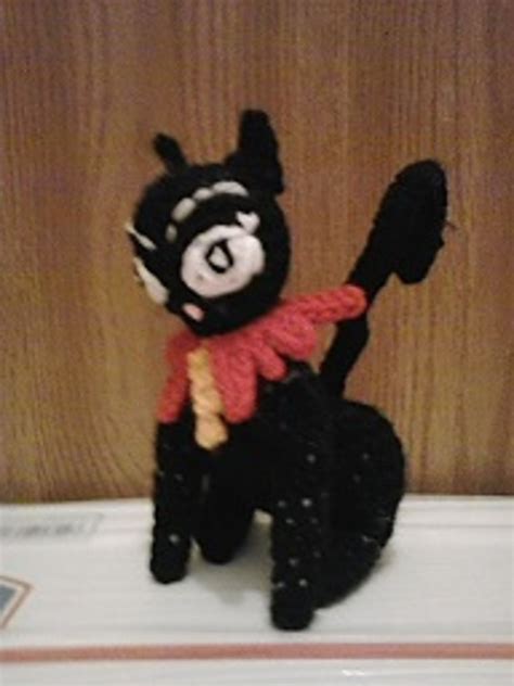 Ravelry Doom Kitty Ruby Gloom Pattern By Christjan Bee