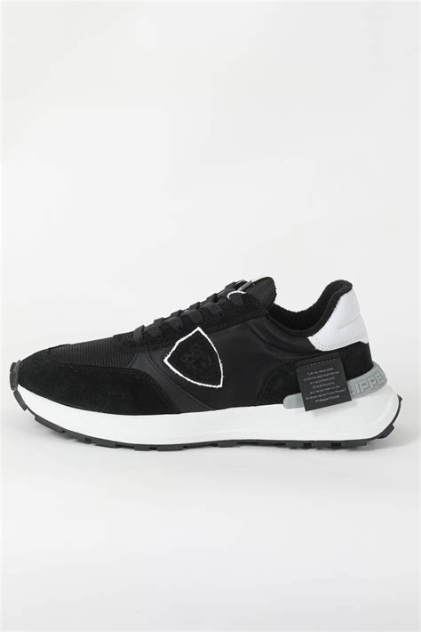 Baskets Philippe Model Antibe Noir Atlu W001