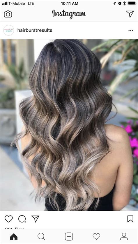 올가을을 강타할 헤어 컬러로 떠오르는 잘 익은 느타리 버섯색 ‘머쉬룸 골드 적갈색 머리 긴 머리 헤어스타일 긴 파마머리