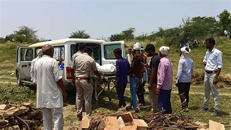 Mp Morena Crime News पुलिस व प्रशासन की सुरक्षा में एक साथ हुआ छह शवों