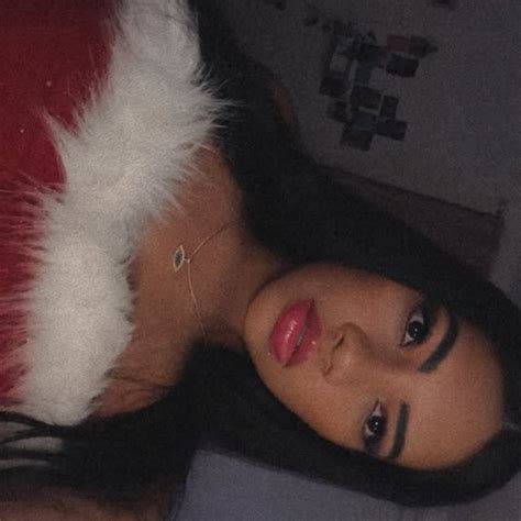 Chelly 😈 Imperfections • Threads Say More