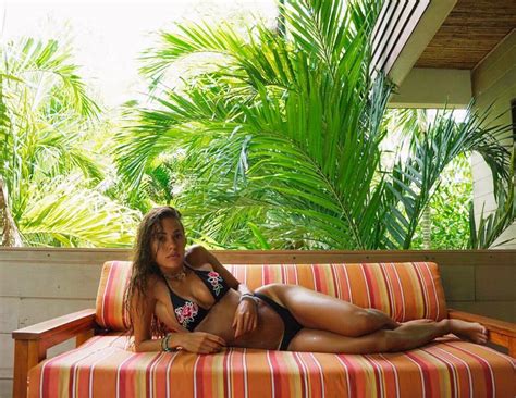 Ana Sofia Fehns Feet