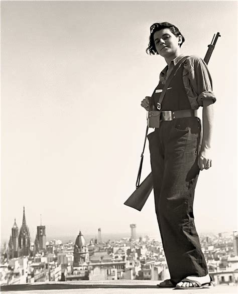 Mujeres De Armas Tomar