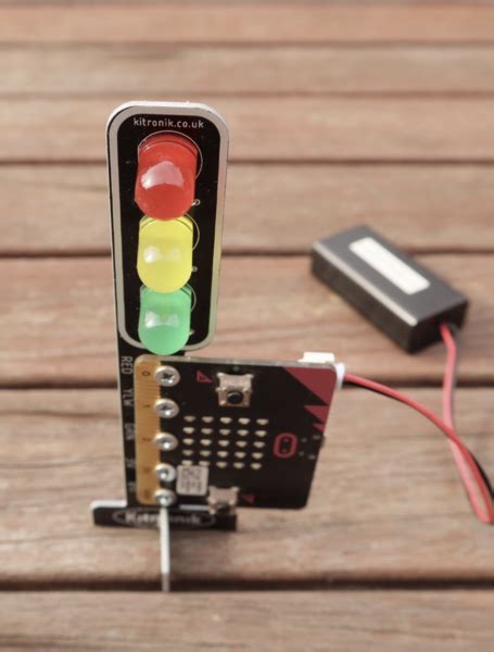 Program Microbit Traffic Light Sequences In Python With These Stopbit