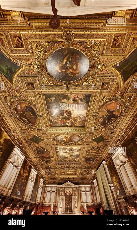 Scuola Grande Di San Rocco Venice Tintoretto Banque Dimage Et Photos