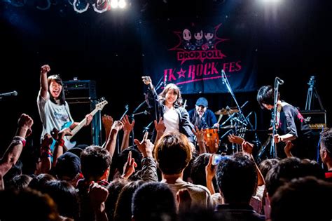 NEWSDROP DOLL主催のJKROCK FES全国の女子高生バンド4組と共演 Web Rock Magazine BEEAST