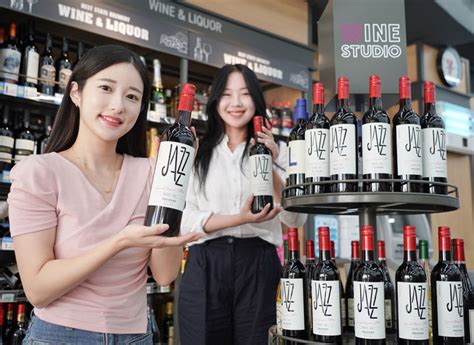 하정우 와인 30분만에 완판…세븐일레븐 앙리 트리벤토 와인 판다