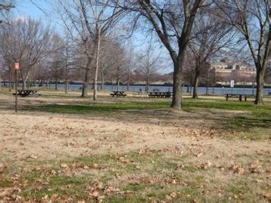 Hains Point Picnic Area East Potomac Park National Mall And Memorial