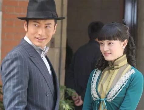 两版《上海滩》，都是演绎许文强，黄晓明完全超越周润发