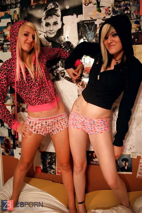 Teal Ultra Cute Youthful Emo Gyrl Zb Porn