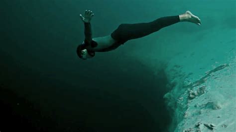 5 САМЫХ ГЛУБОКИХ МЕСТ НА ЗЕМЛЕ - YouTube