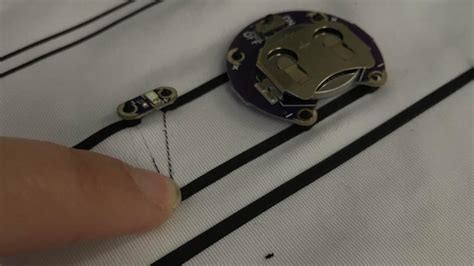 E Textile Tracks Wearlab