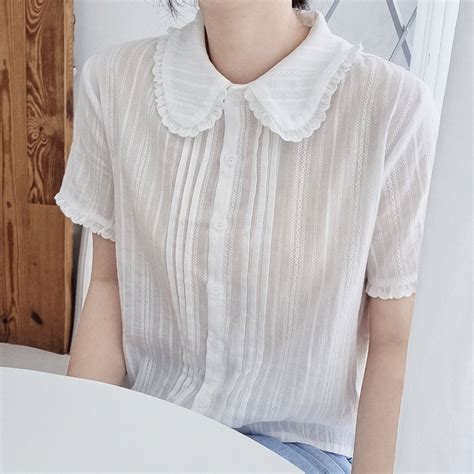 레이스 라운드 카라 핀턱 블라우스