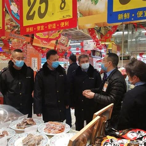金凤区分局开展春节前市场价格检查为节日消费市场保“价”护航银川市群众经营户