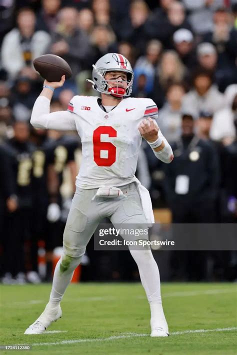 Ohio State Buckeyes Quarterback Kyle Mccord Passes The Ball During A