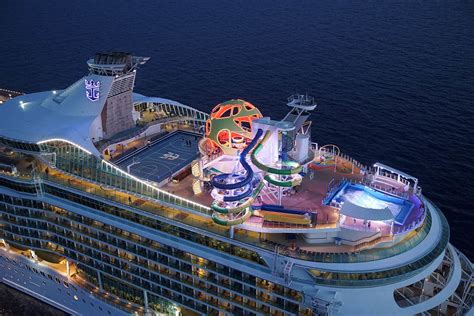 Best Cruise Lines For Cruises To The Bahamas