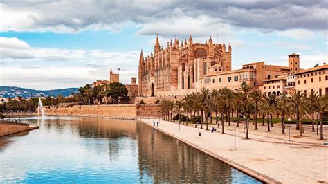 Die Top 5 Sehenswürdigkeiten In Palma De Mallorca Tourlane