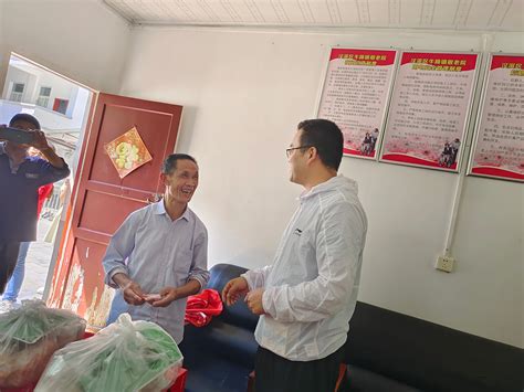 牛蹄镇中秋慰问敬老院老人 汉滨区人民政府