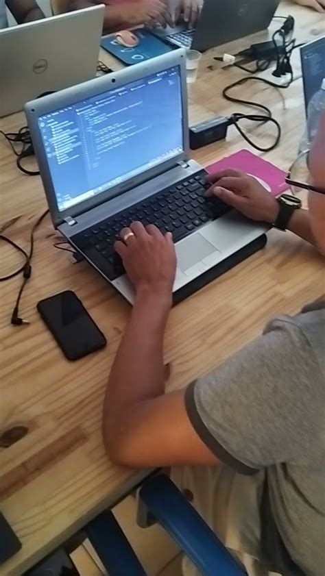 Curso Presencial Programação Fullstack Reactjs Java Spring Postgresql