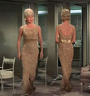 The Thrill Of It All Hollywood Fashion Fashion Dory