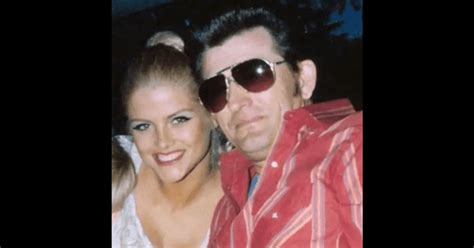 Anna Nicole Smith S Father Donald Hogan Allegedly Tried To Have Sex With Her After Playboy