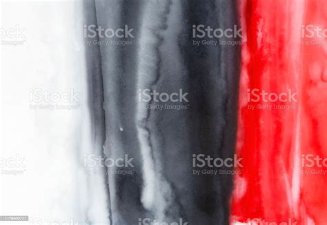 밝은 빨간색 검은 색과 흰색 색상의 예술브러시 스트로크와 지저분한 배경 디자인 인쇄 인사말 카드 전단지 휴일 초대장 웹 사이트 장식을위한 손으로 그린 수채화 그림 0명에