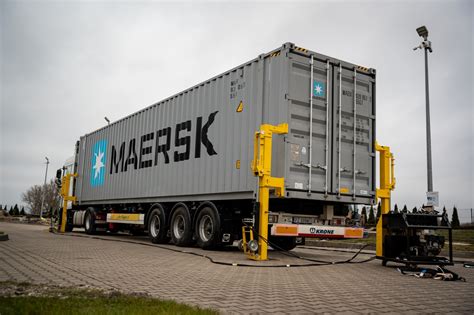 Container Loading Unloading Lift System