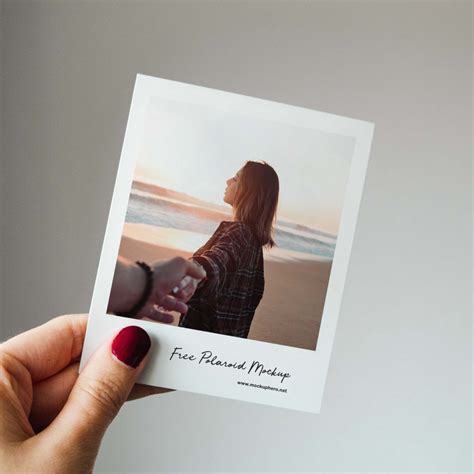 Free Polaroid Mockup Psd